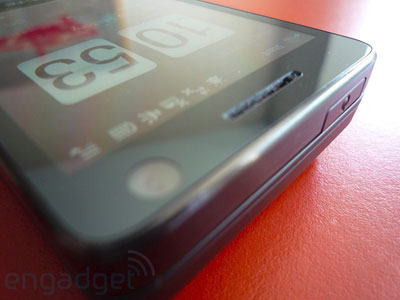 HTC Touch Pro với bàn phím Qwerty trượt