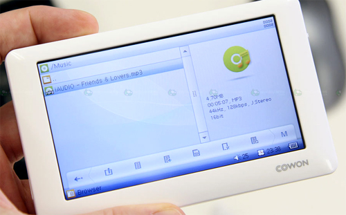 Đập hộp Cowon O2 - thiết bị nghe nhìn 'khủng'