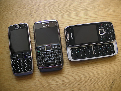 Nokia E55 và 'anh em' E-series