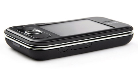 Nokia 6760 Slide giá gần 5 triệu đồng