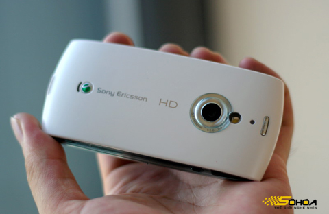 Vivaz Pro có giá 12 triệu đồng